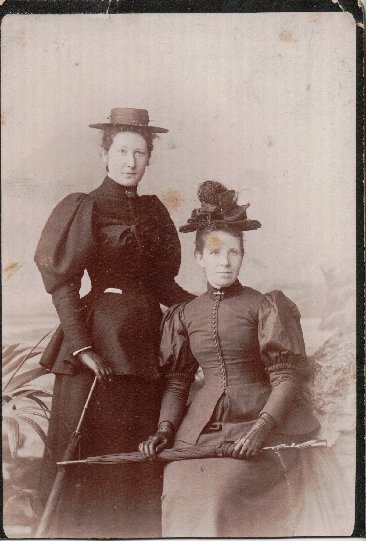 Photographers A – undivided-back postcards